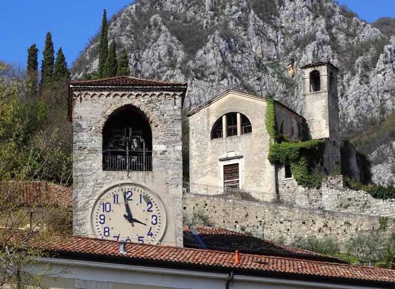 La Madonna della Rocca a Vobarno.
